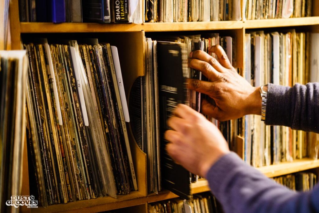 Binky Griptite - Dust & Grooves. Vinyl Collection Books