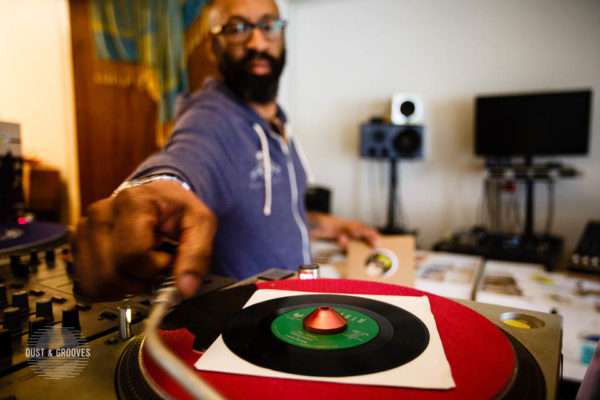 Binky Griptite – Dust & Grooves. Vinyl Collection Books